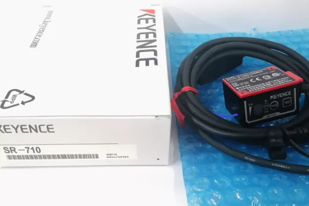 Máy đọc mã vạch SR-710 KEYENCE chính hãng